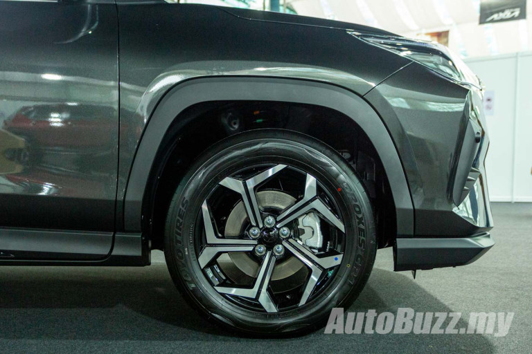 2025 Perodua Traz launched in Malaysia - Yaris Cross twin, 1.5L NA, 2 ...