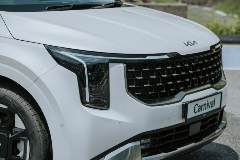 2026 Kia Carnival now available with new 8-seater variant in Malaysia ...